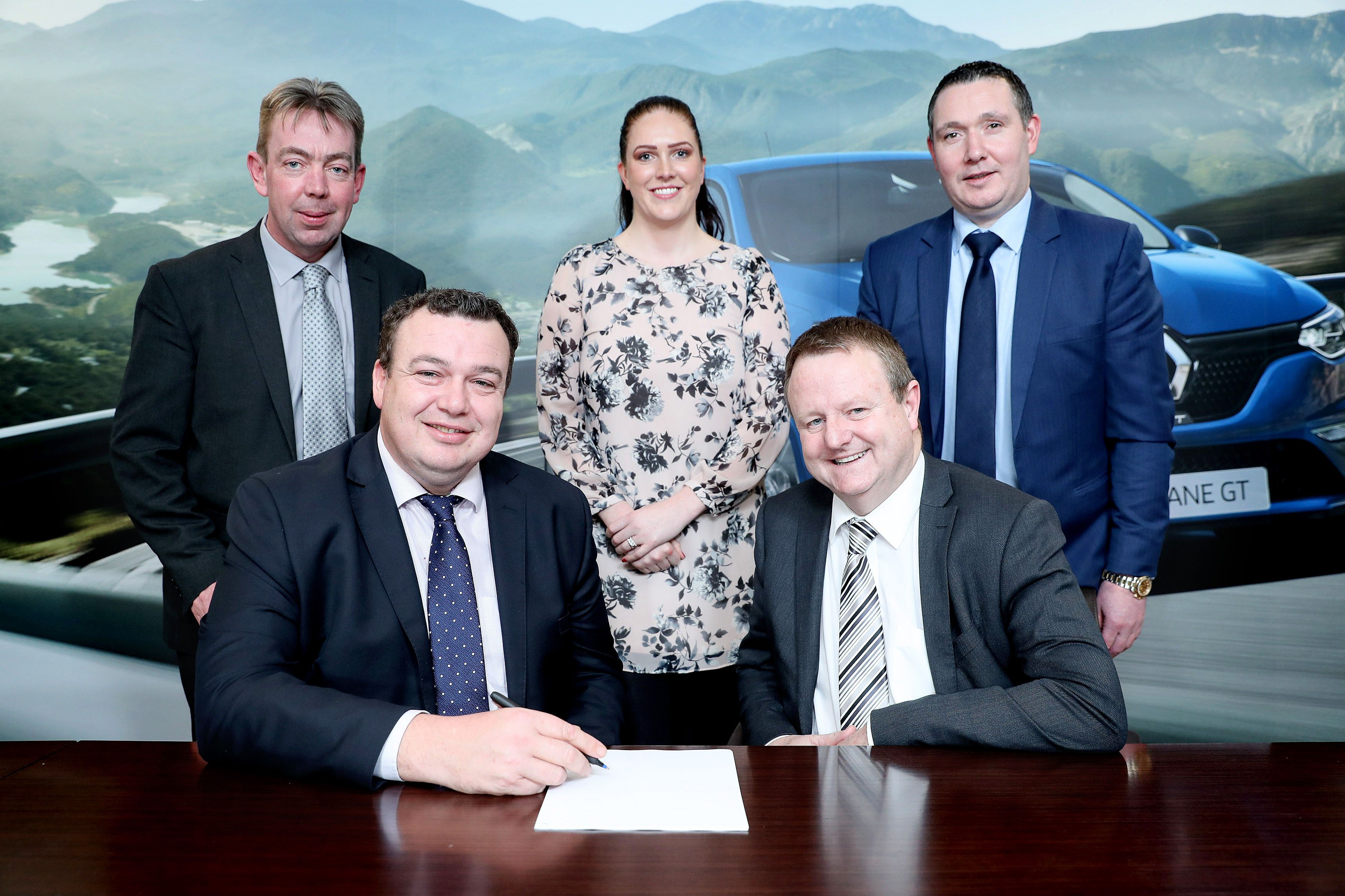 Windsor Airside Renault Dealership Launched | Rev.ie